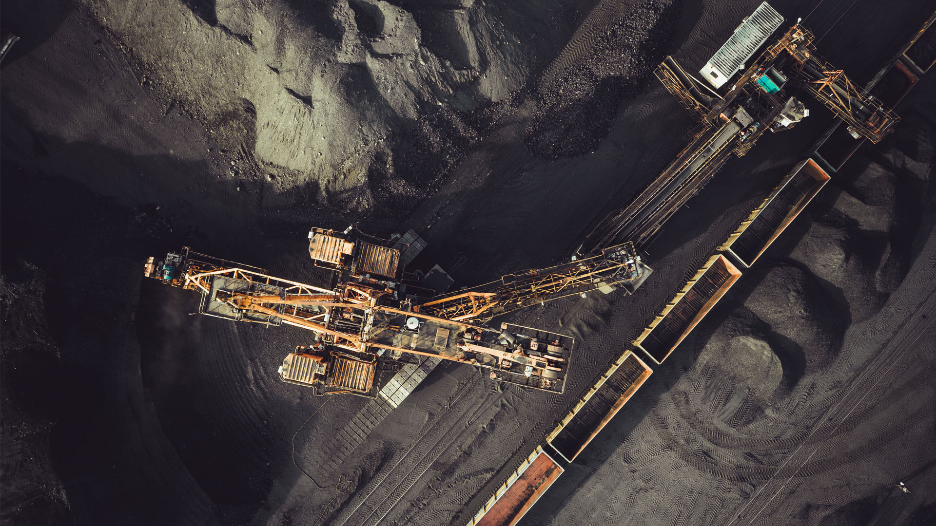 Wireless inductive charging solutions for mining equipment | ENRX